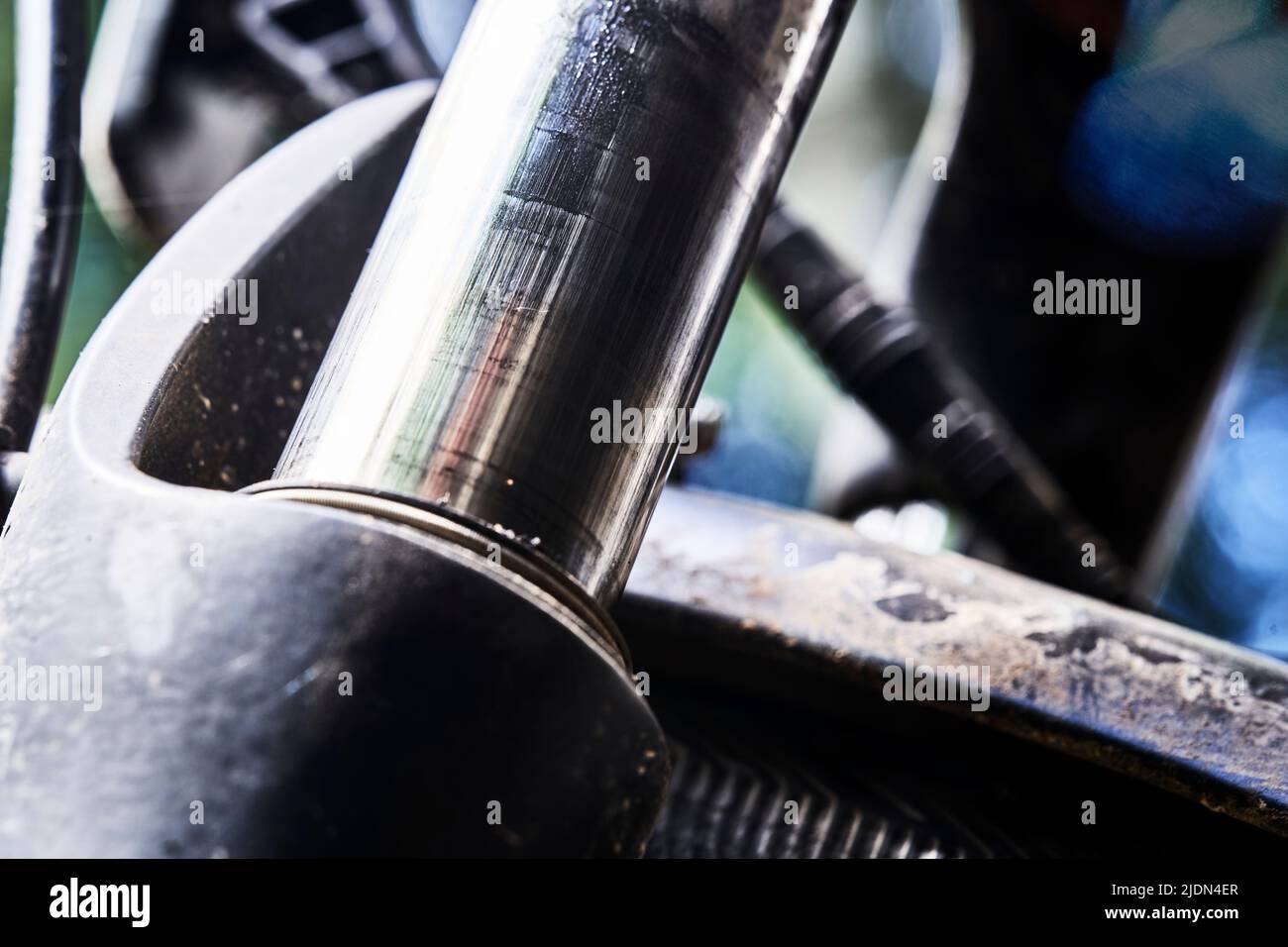 Bicycle shock absorber hi-res stock photography and images - Alamy