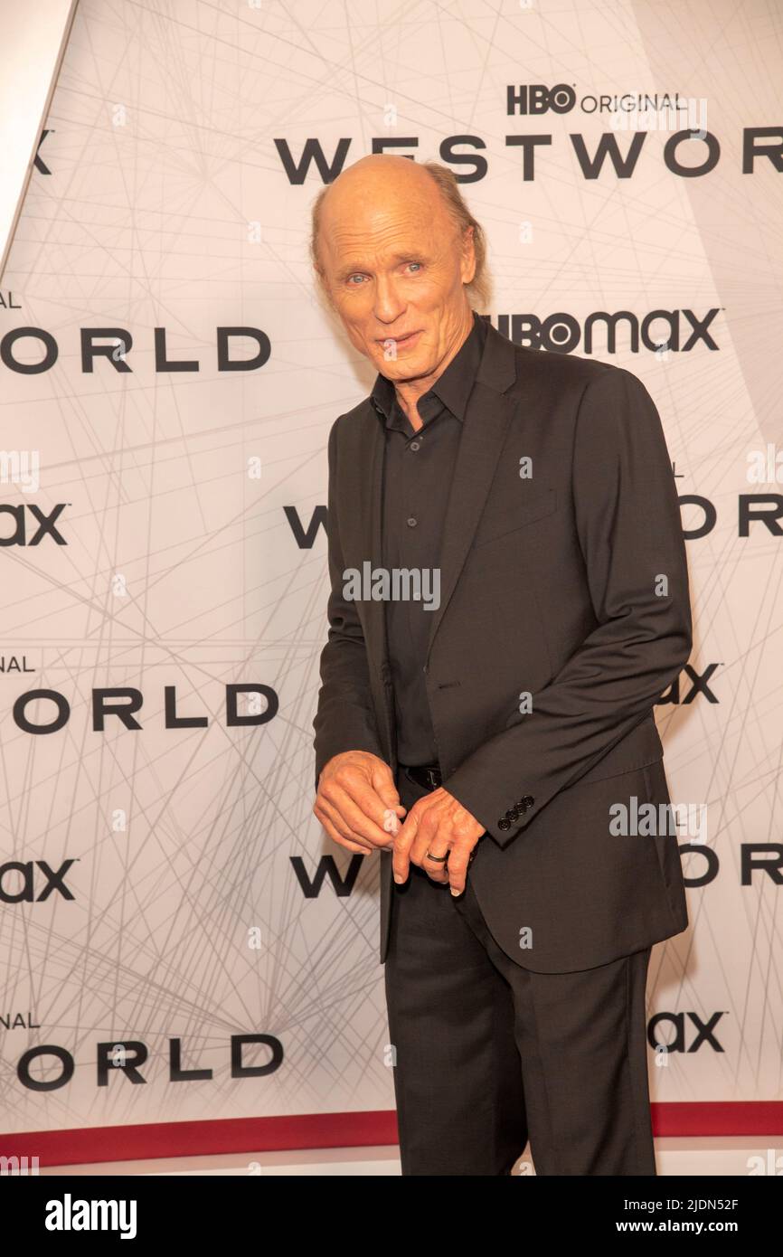 New York, United States. 21st June, 2022. Ed Harris attends HBO's ...