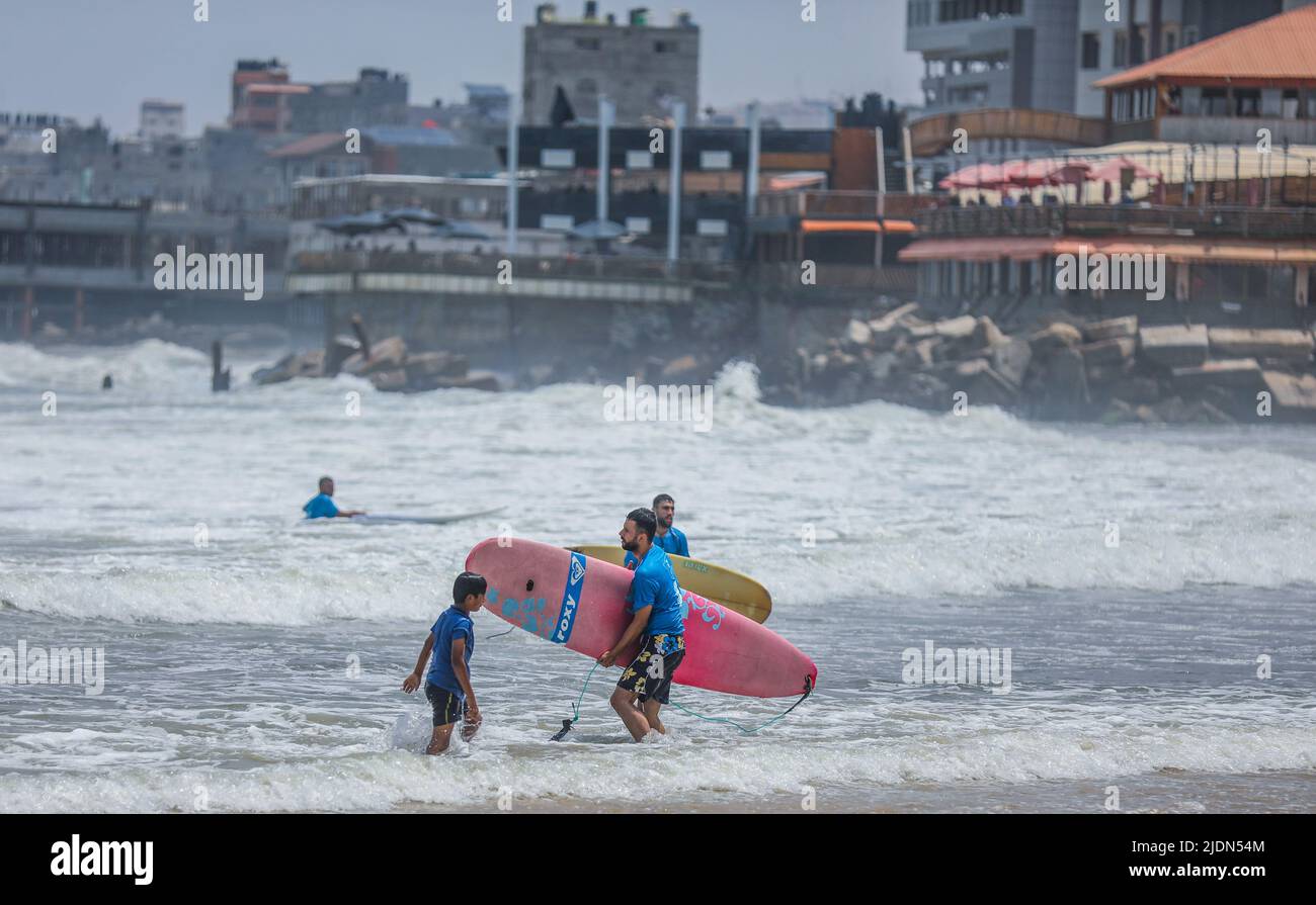 Gaza, Palestine. 22nd June, 2022. Palestinian Athletes prepare ...