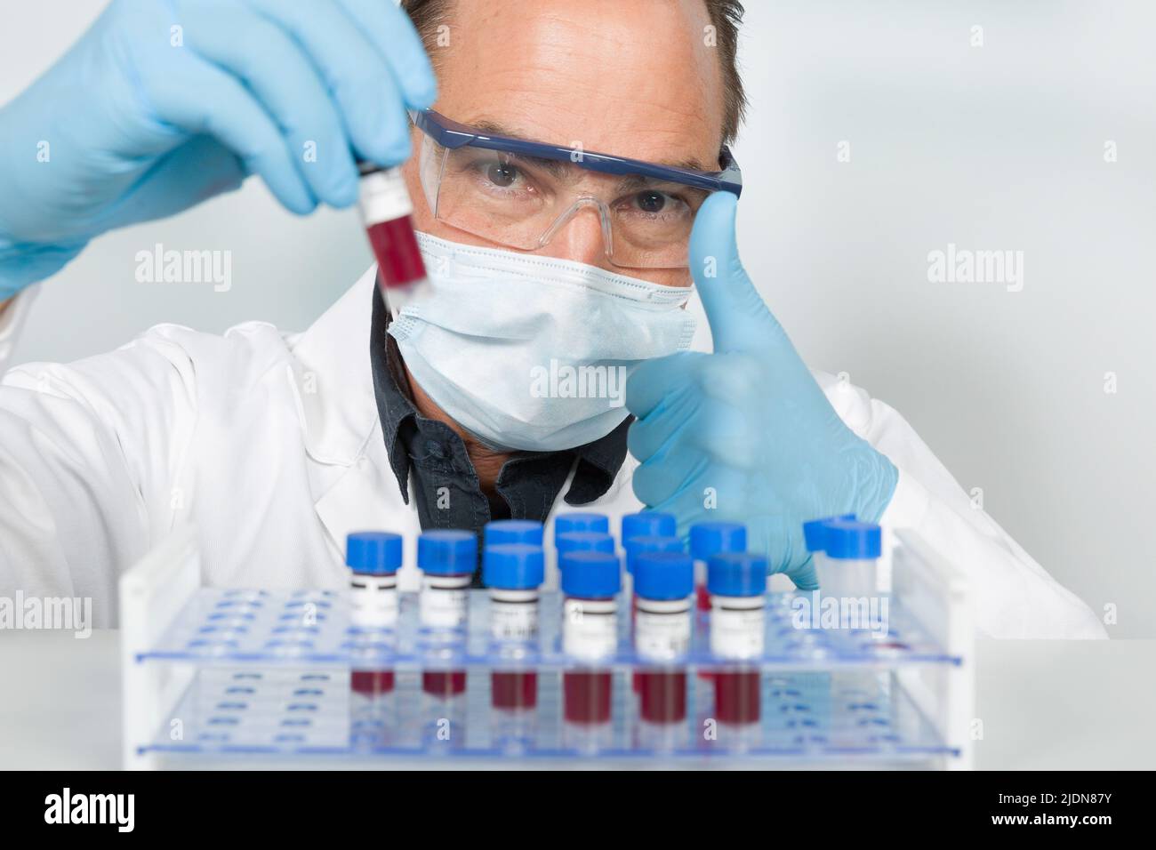 Lab blood test tubes hi-res stock photography and images - Alamy