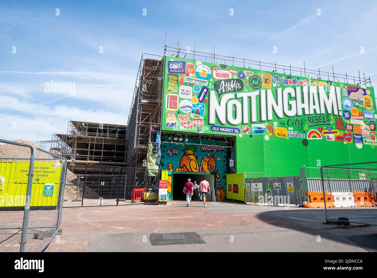 Carrington Street and the entrance to the walkway through to Lister ...