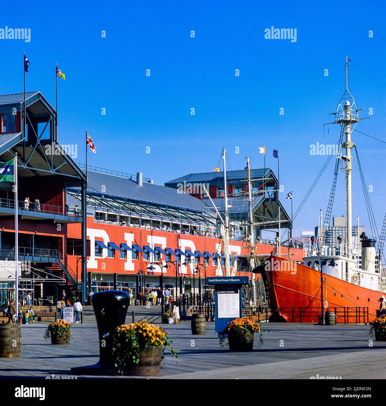 New York 1980s, Pier 17, boardwalk, moored ship, South street Seaport ...