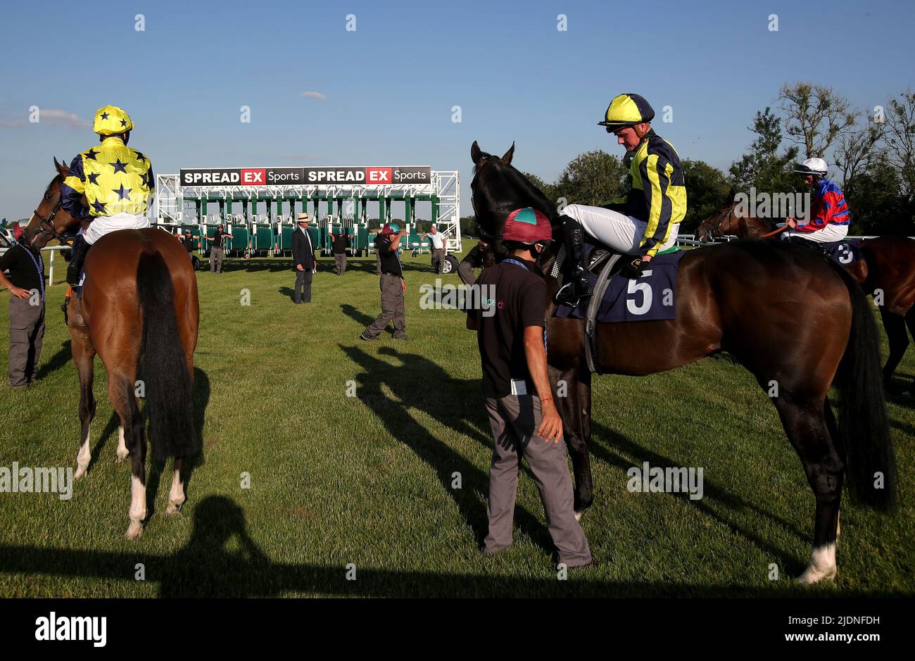 Sky sports racing bath racecourse hi-res stock photography and images ...