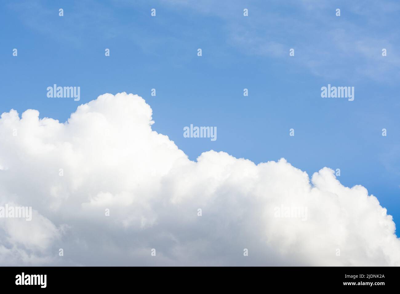 The big white cloud hi-res stock photography and images - Alamy