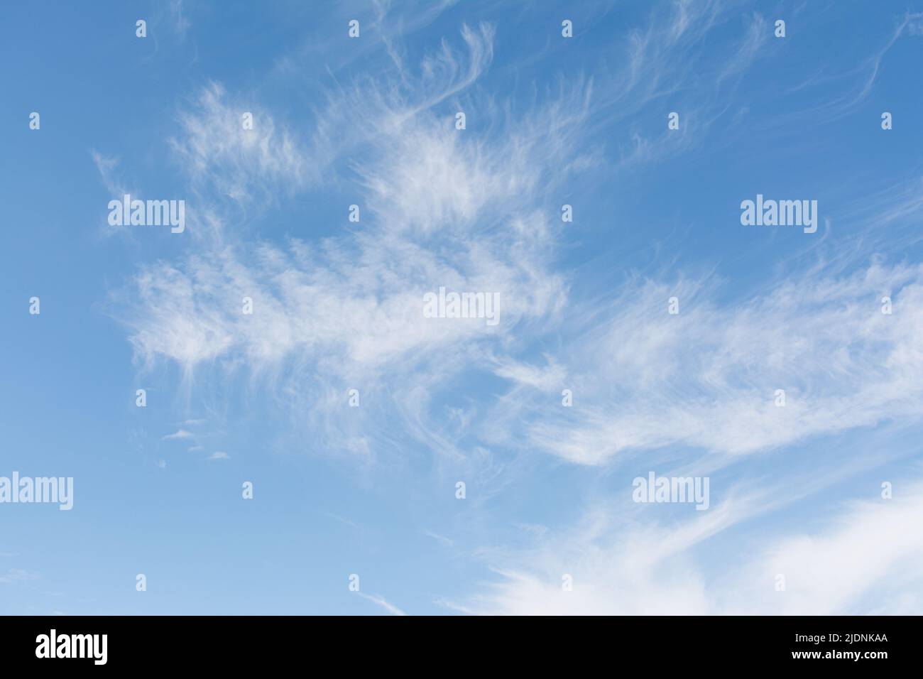 Sky. Cirrus, filament-shaped clouds Stock Photo - Alamy