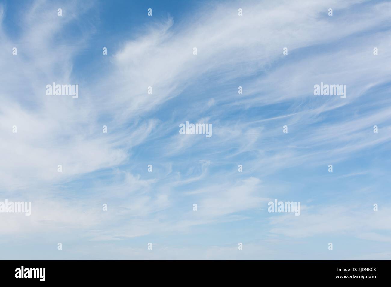 Sky. Cirrus, filament-shaped clouds Stock Photo - Alamy