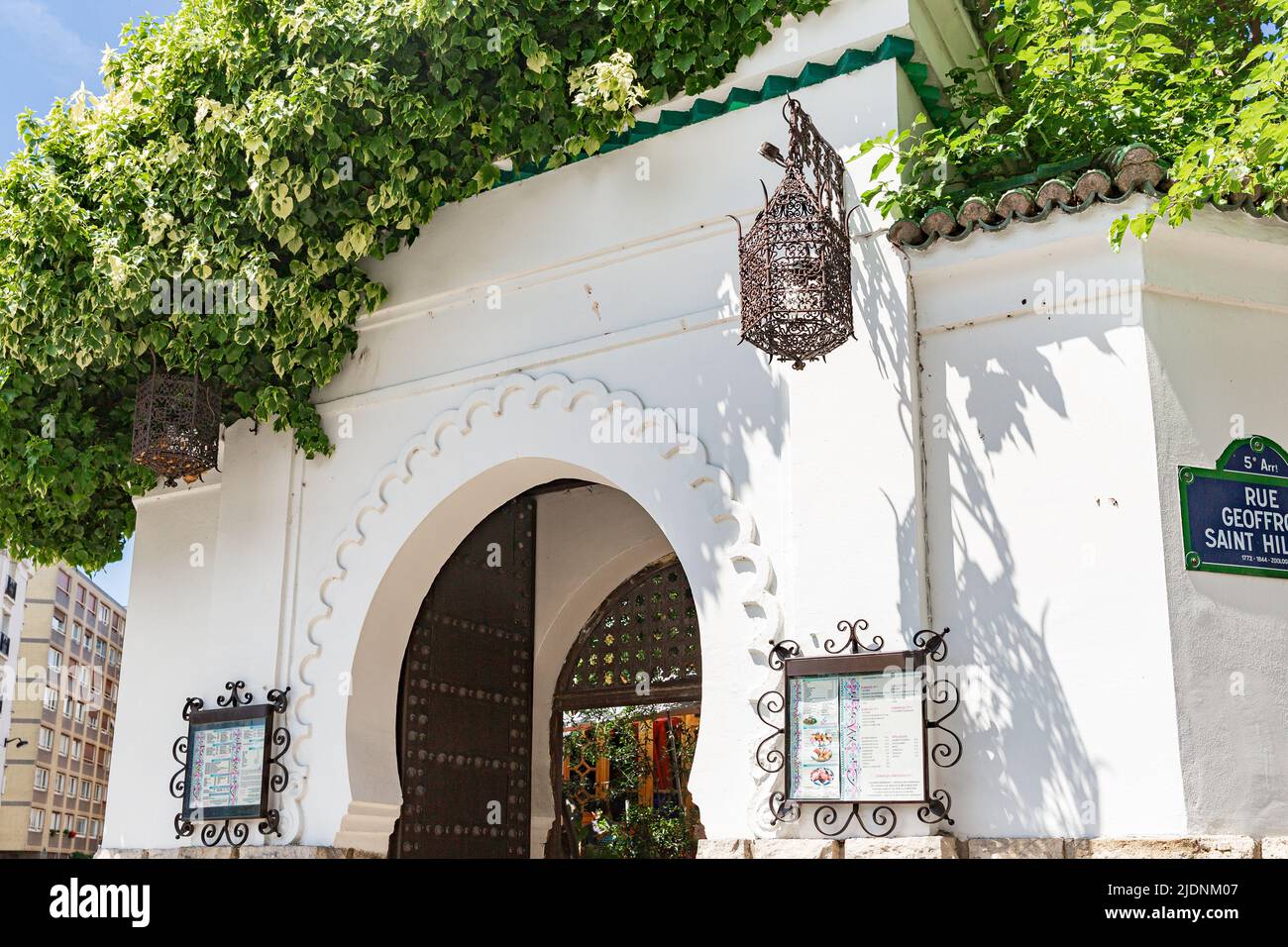 Restaurant cafe interior arabic pattern hi-res stock photography and ...