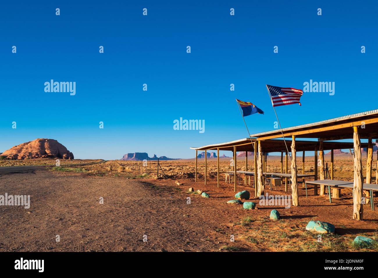 Navajo Trading Stalls beside Monument Valley Navajo Tribal Park ...