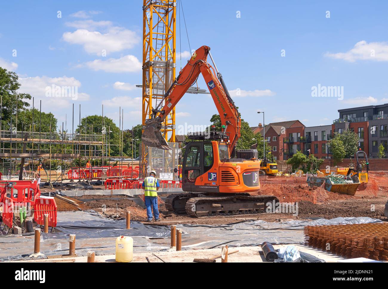 Typical modern construction site Stock Photo - Alamy