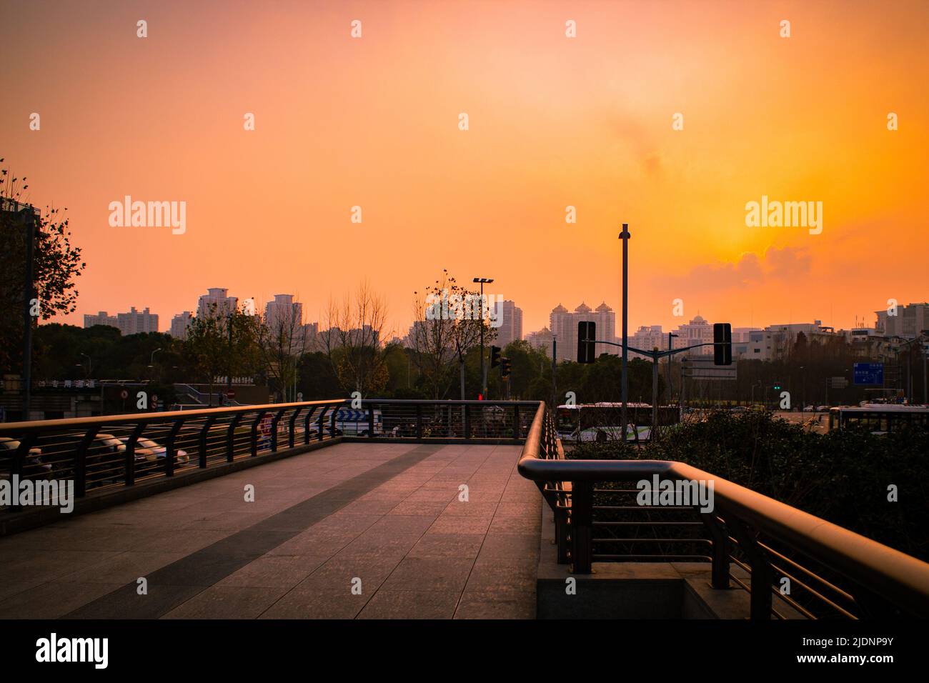 City view from distance hi-res stock photography and images - Alamy