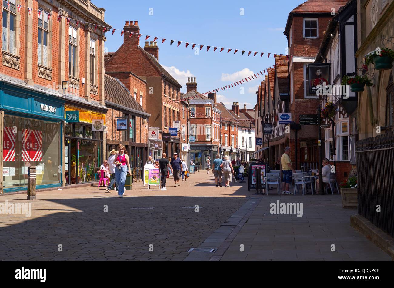 Modern shopping area in Lichfield, Staffordshire, UK Stock Photo - Alamy