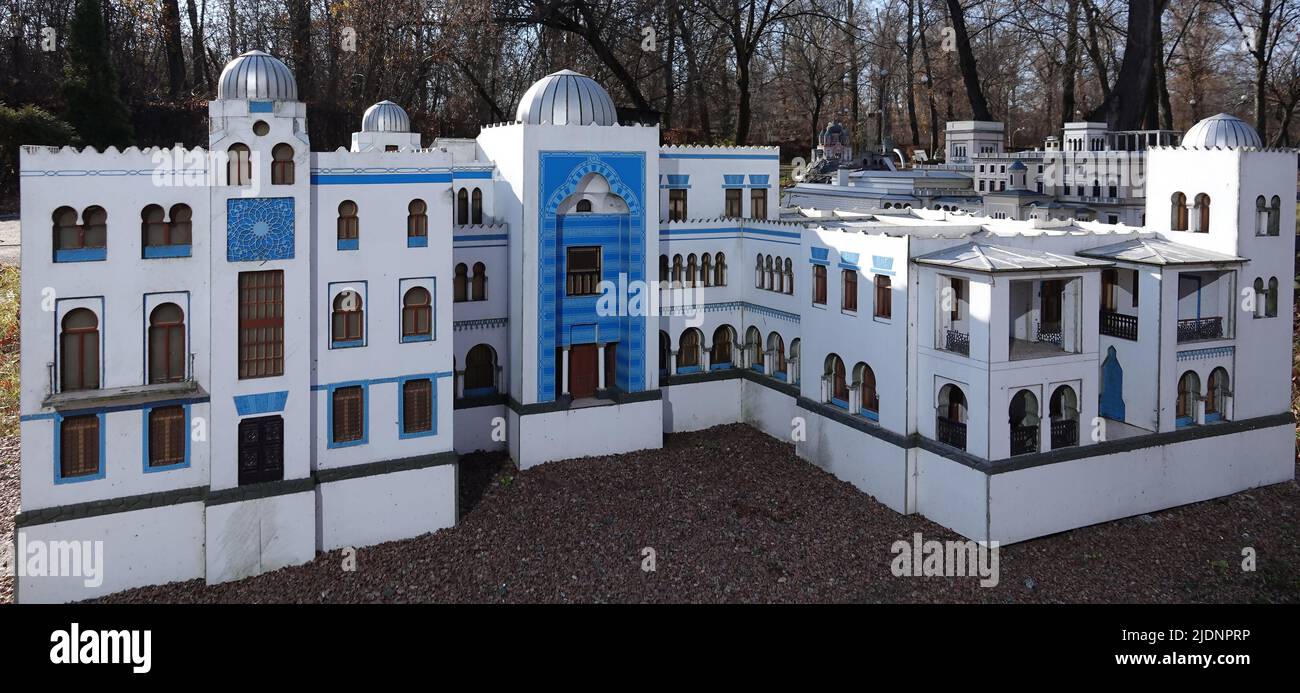 Crimean palace hi-res stock photography and images - Alamy