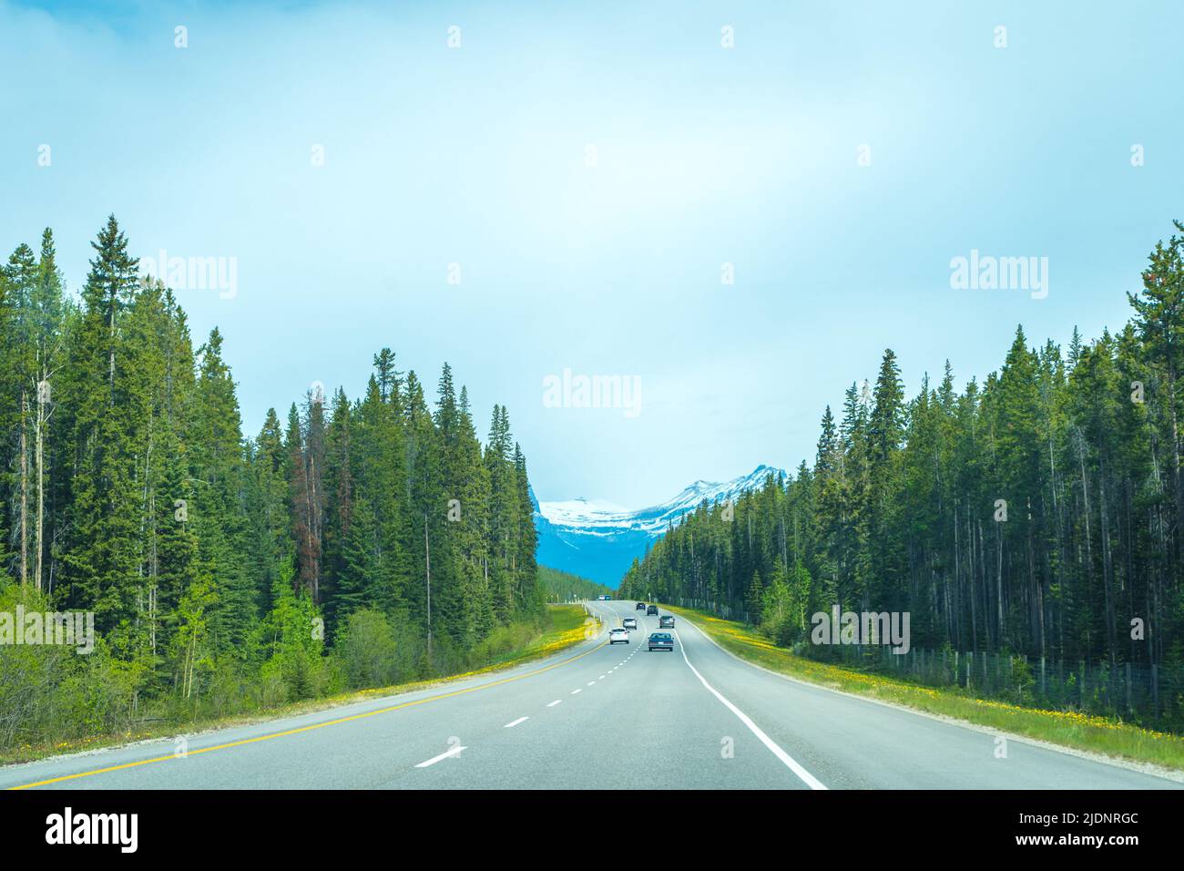 Long distance road to the mountain Stock Photo - Alamy
