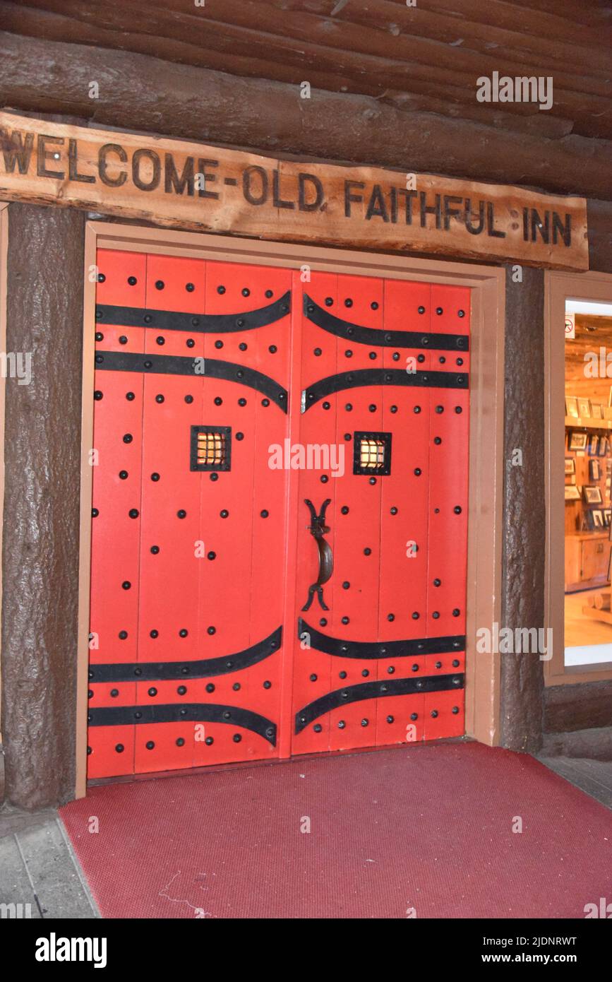 Yellowstone National Park, U.S.A. 5/21-24/2022. Old Faithfull Inn ...