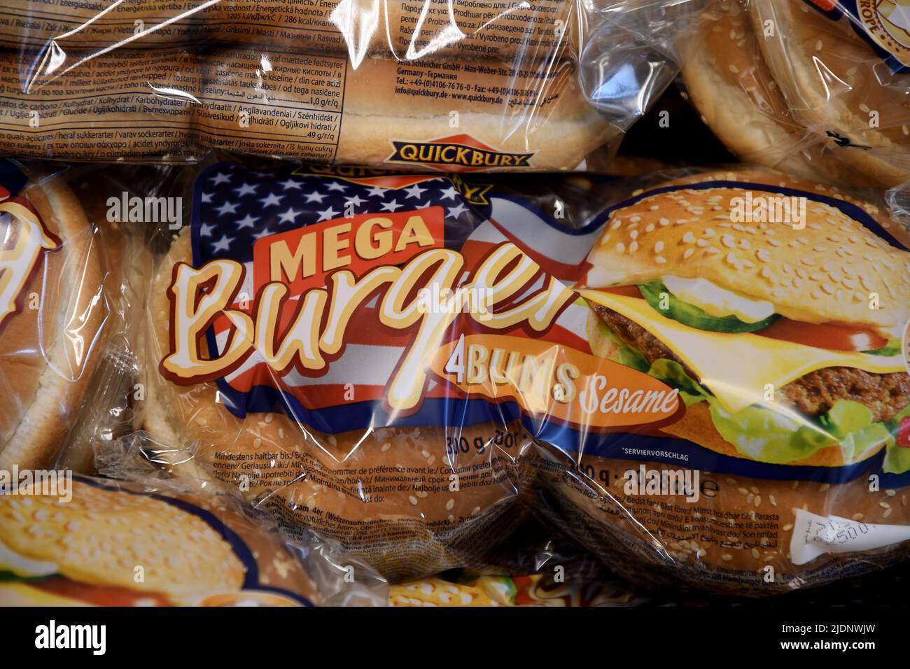 Mega burger buns hi-res stock photography and images - Alamy
