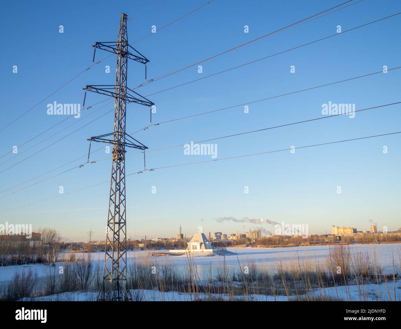 Outdoor metal wire pollution hi-res stock photography and images - Alamy