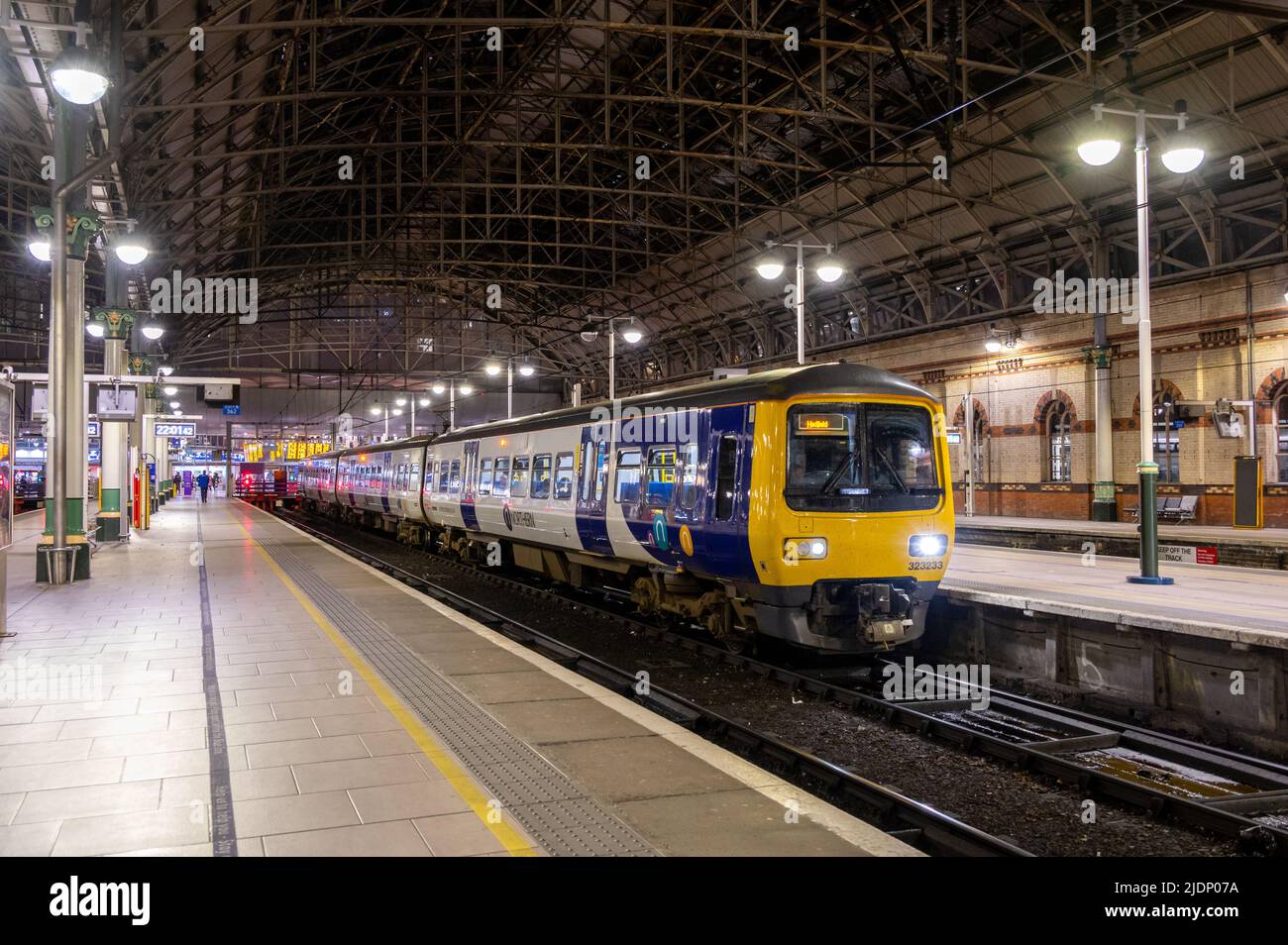 British rail class 323 hi-res stock photography and images - Alamy