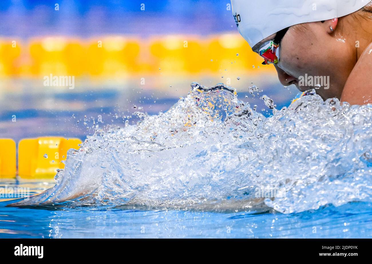 Yu jingyao hi-res stock photography and images - Alamy