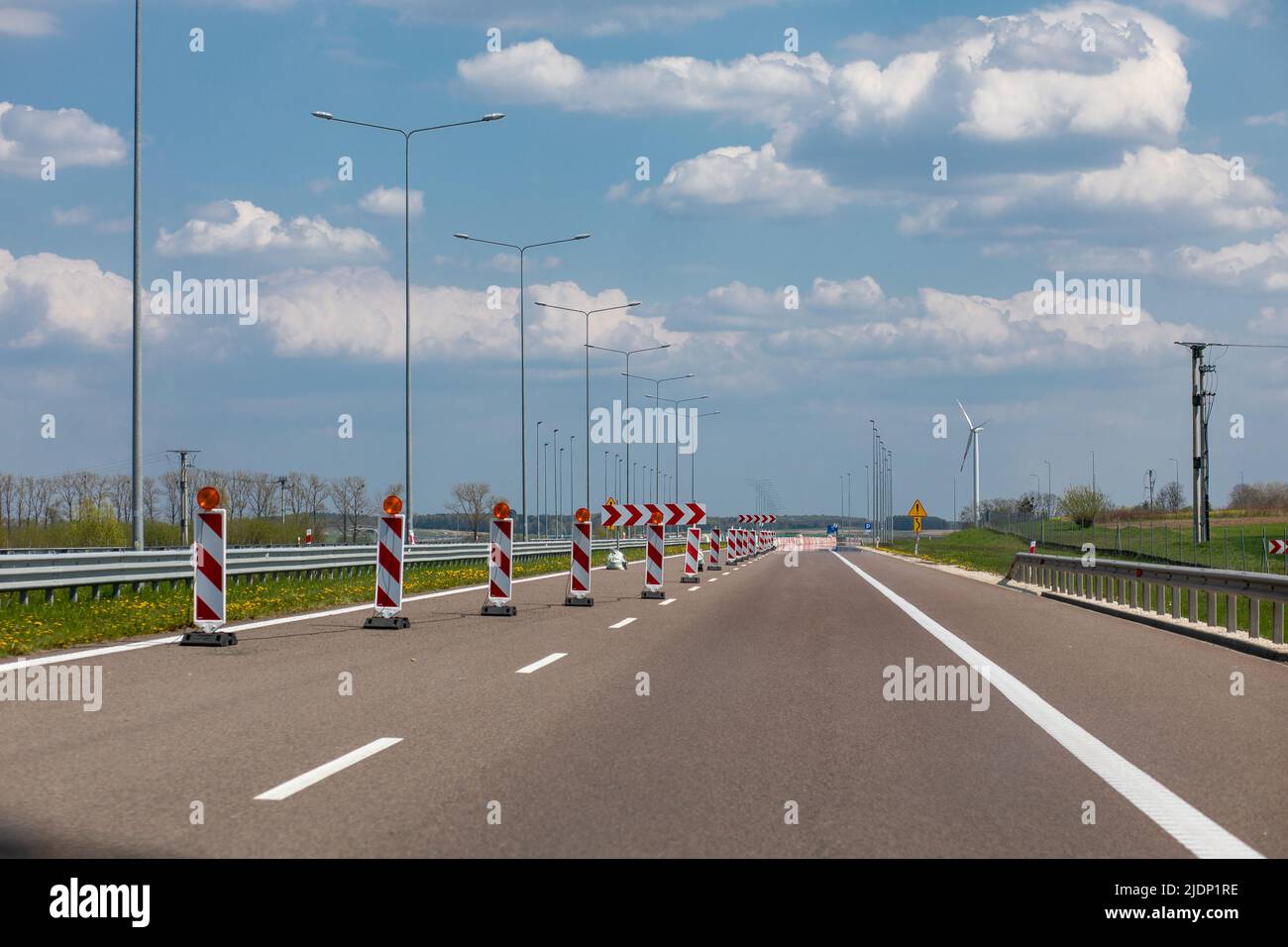 Highway repair reconstruction works and road narrowing Stock Photo - Alamy