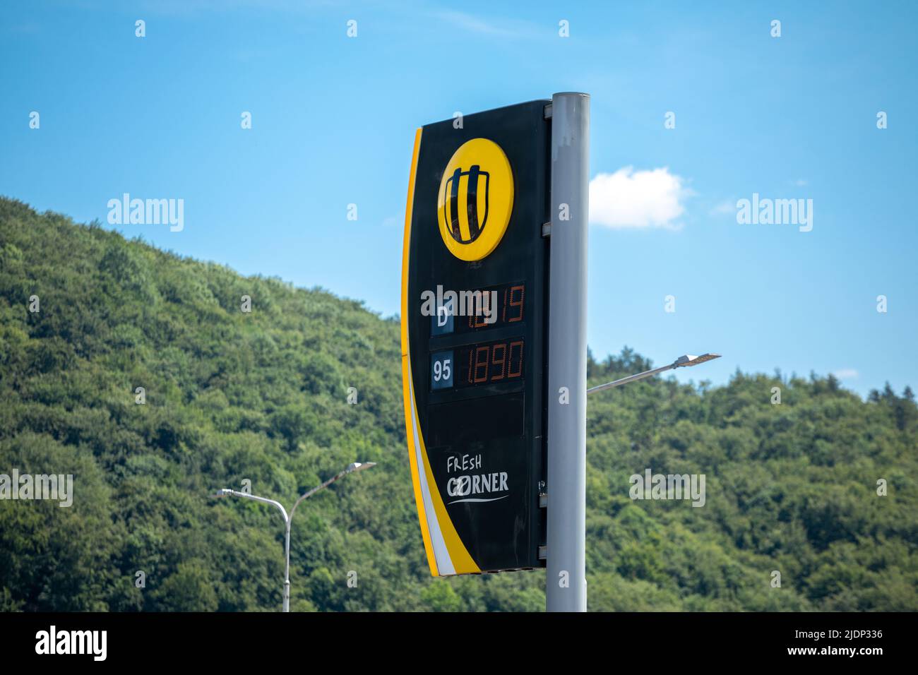 Slovnaft logo hi-res stock photography and images - Alamy