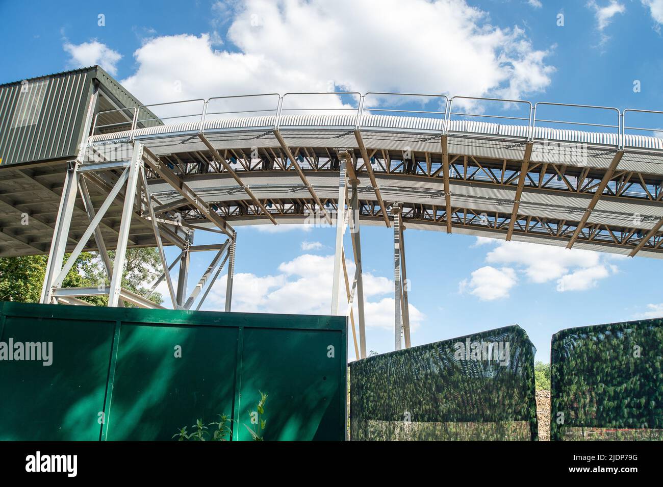 Hs2 conveyor belt hi-res stock photography and images - Alamy