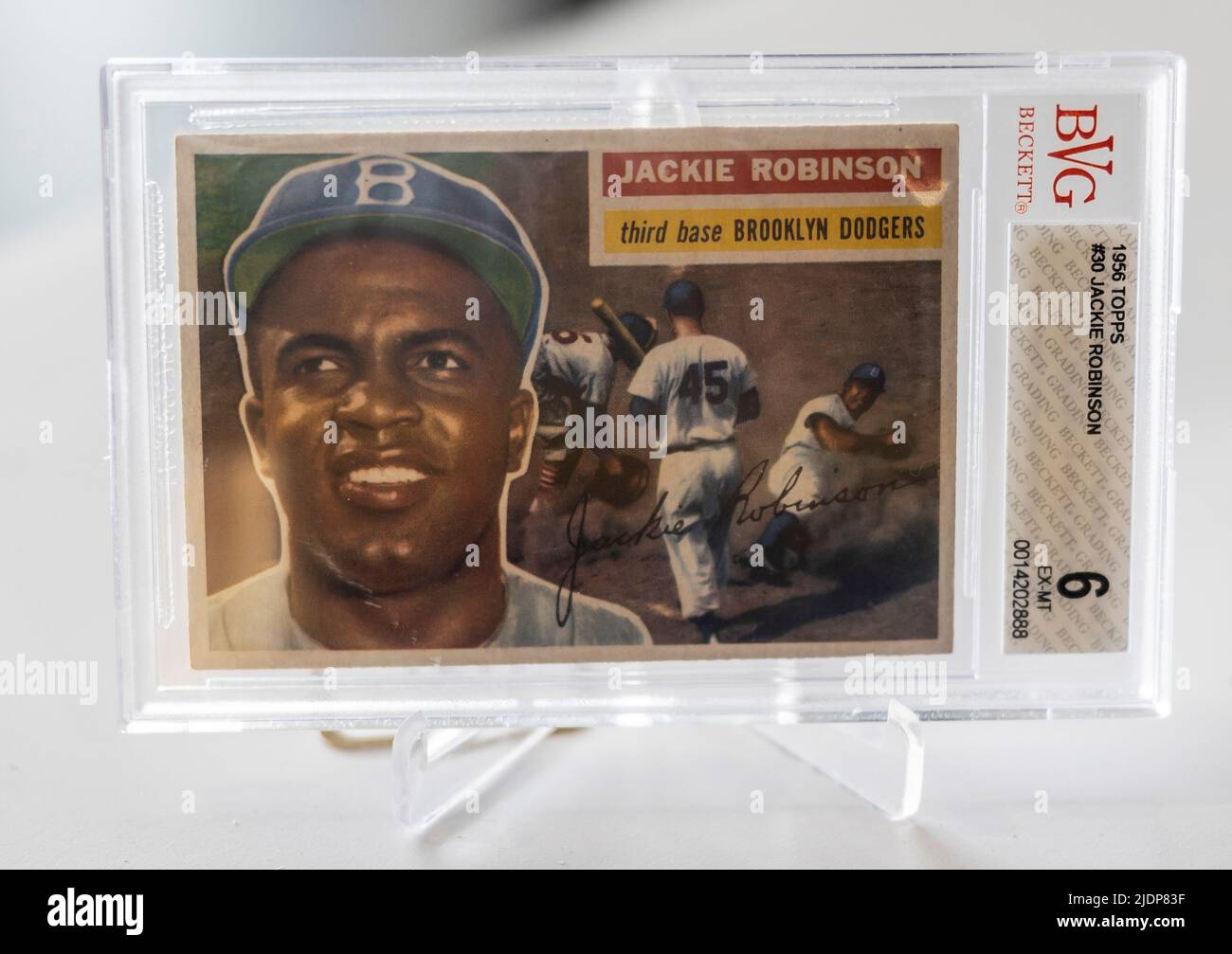 Jackie robinson card hi-res stock photography and images - Alamy