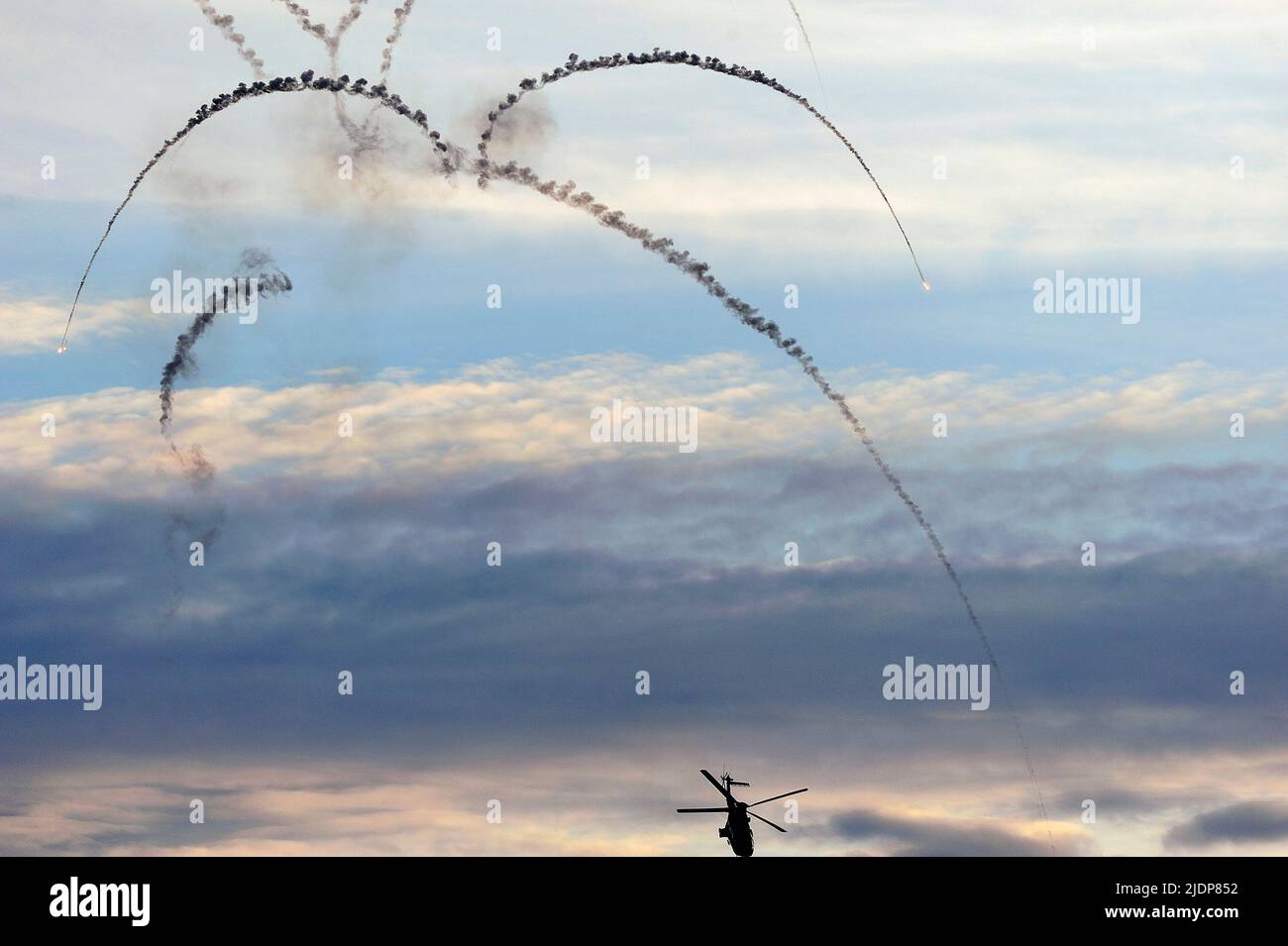 attack helicopter,fly attack helicopter,jet fighter Stock Photo - Alamy
