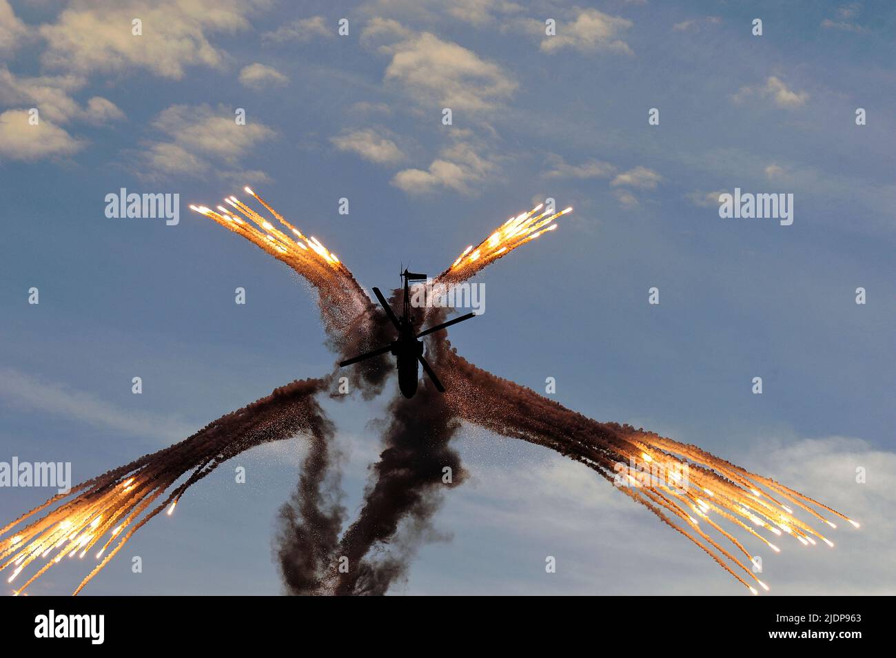 attack helicopter,fly attack helicopter,jet fighter, military ...