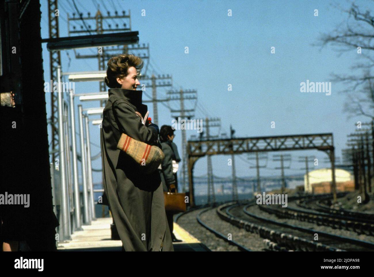 MERYL STREEP, FALLING IN LOVE, 1984 Stock Photo - Alamy
