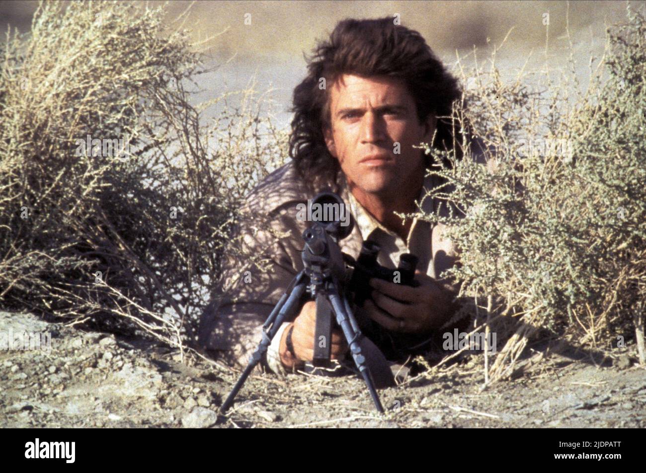 MEL GIBSON, LETHAL WEAPON, 1987 Stock Photo - Alamy MEL GIBSON, LETHAL WEAPON, 1987 Stock Photo - Alamy