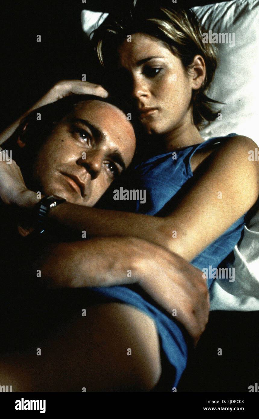 Anna friel and ewan mcgregor hi-res stock photography and images - Alamy