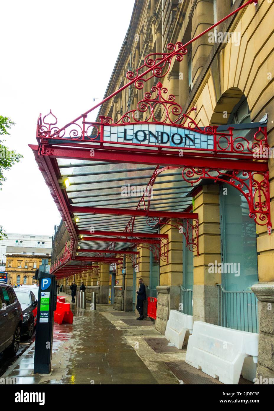 Manchester Victoria Station, England Stock Photo - Alamy
