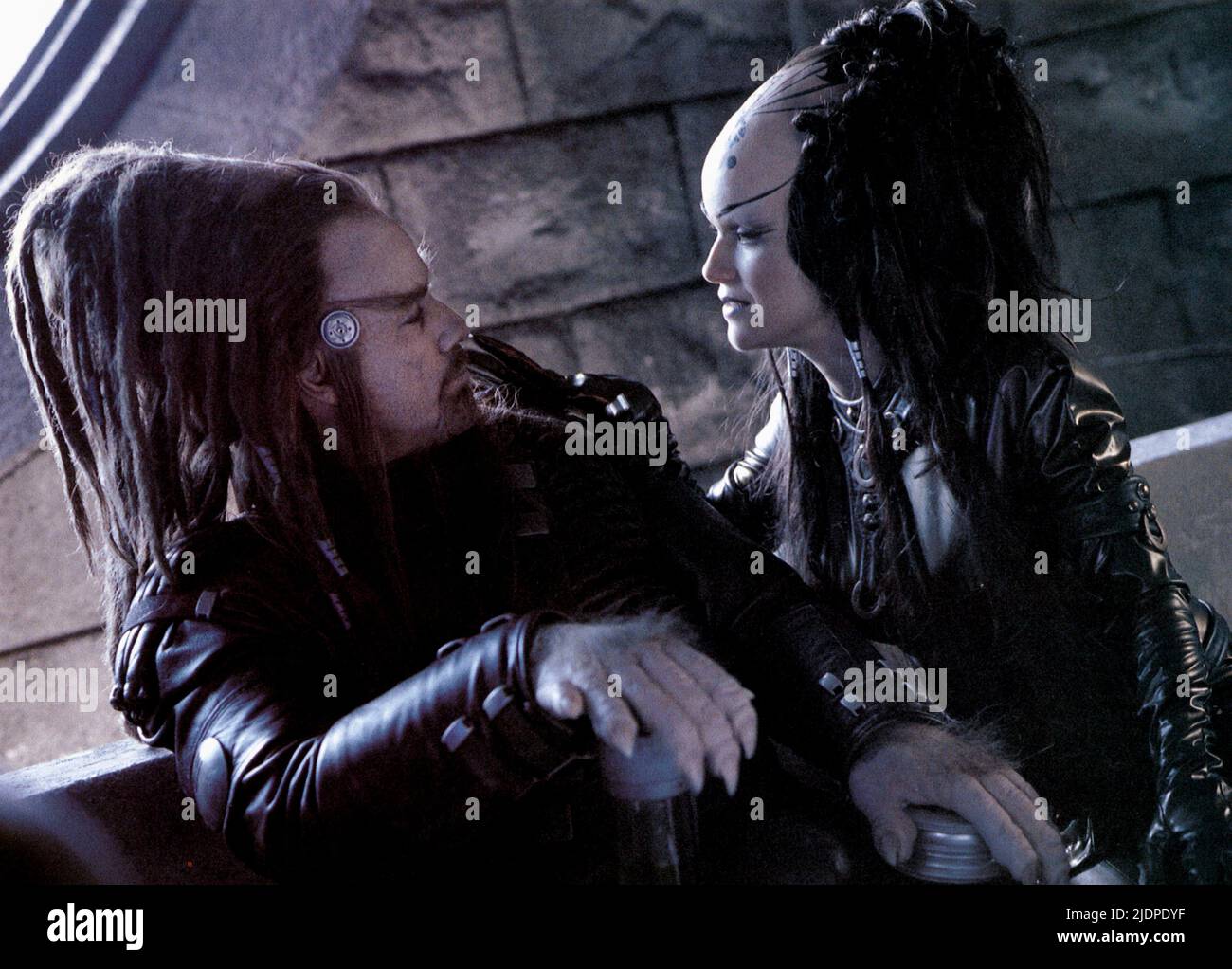 Battlefield earth movie hi-res stock photography and images - Alamy