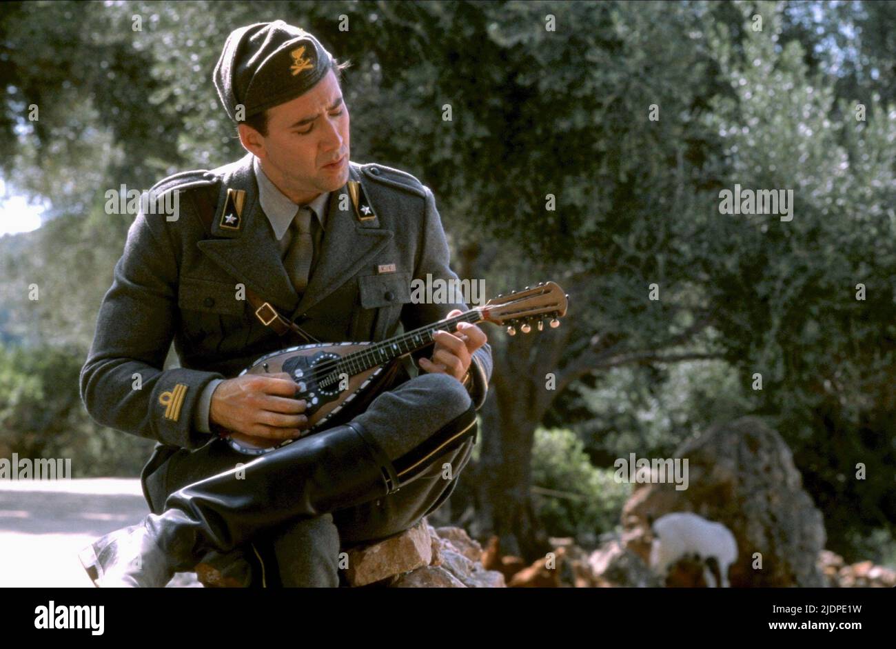 NICOLAS CAGE, CAPTAIN CORELLI'S MANDOLIN, 2001 Stock Photo - Alamy