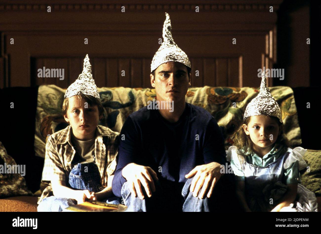 Abigail breslin signs 2002 hi-res stock photography and images - Alamy