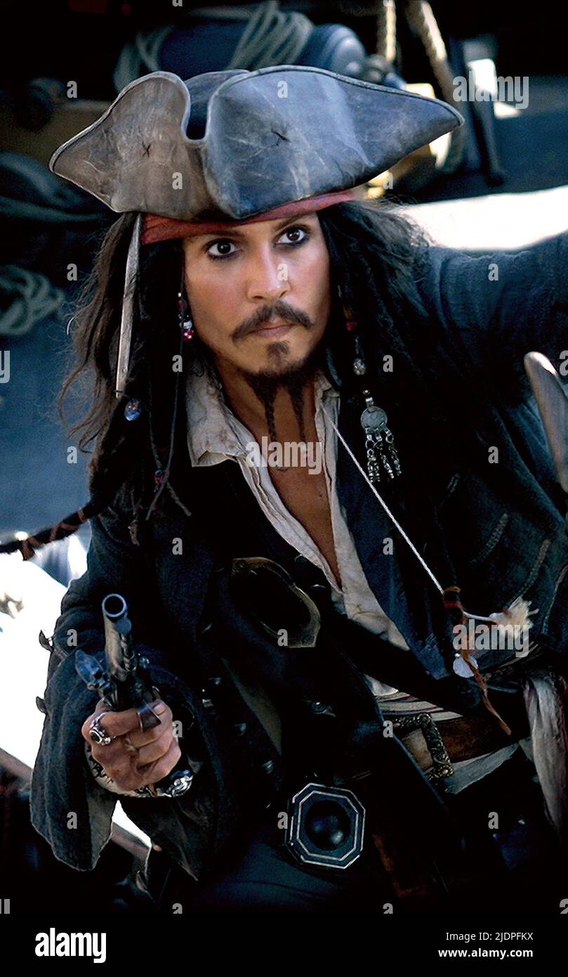 Depp pirates caribbean dead mans hi-res stock photography and images ...