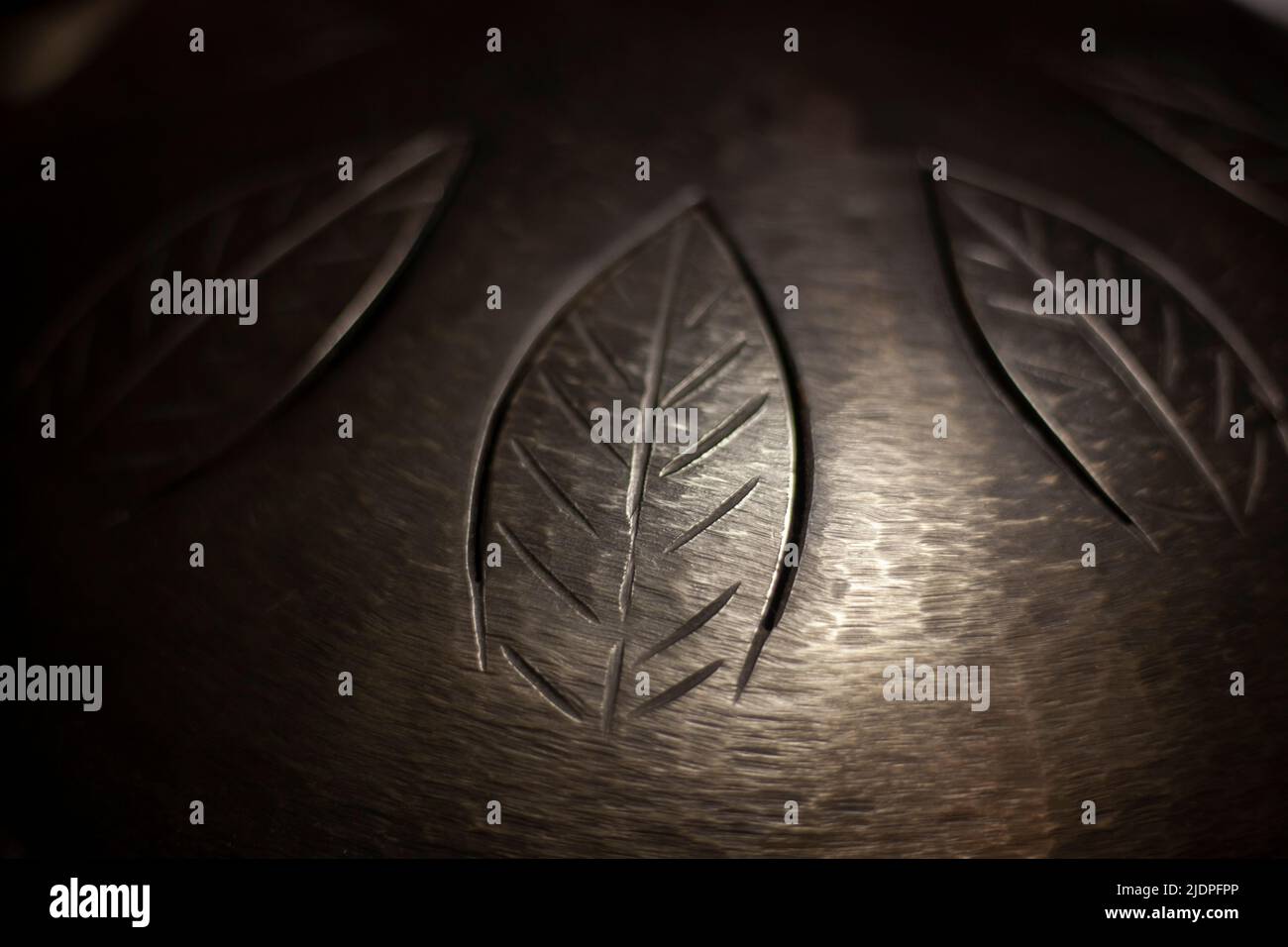 Metal percussion instrument for extracting sounds. Simple metal ...