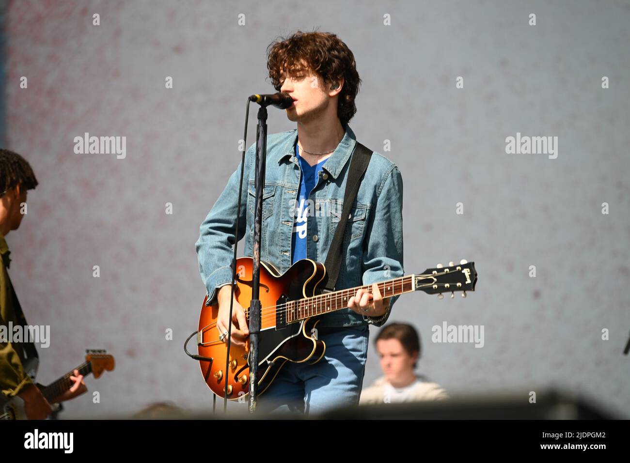 Inhaler music concert hi-res stock photography and images - Alamy