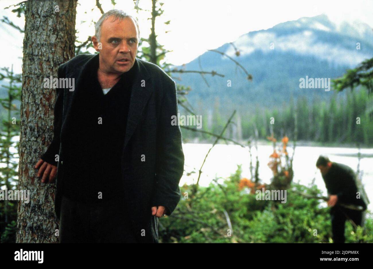 ANTHONY HOPKINS, THE EDGE, 1997 Stock Photo - Alamy