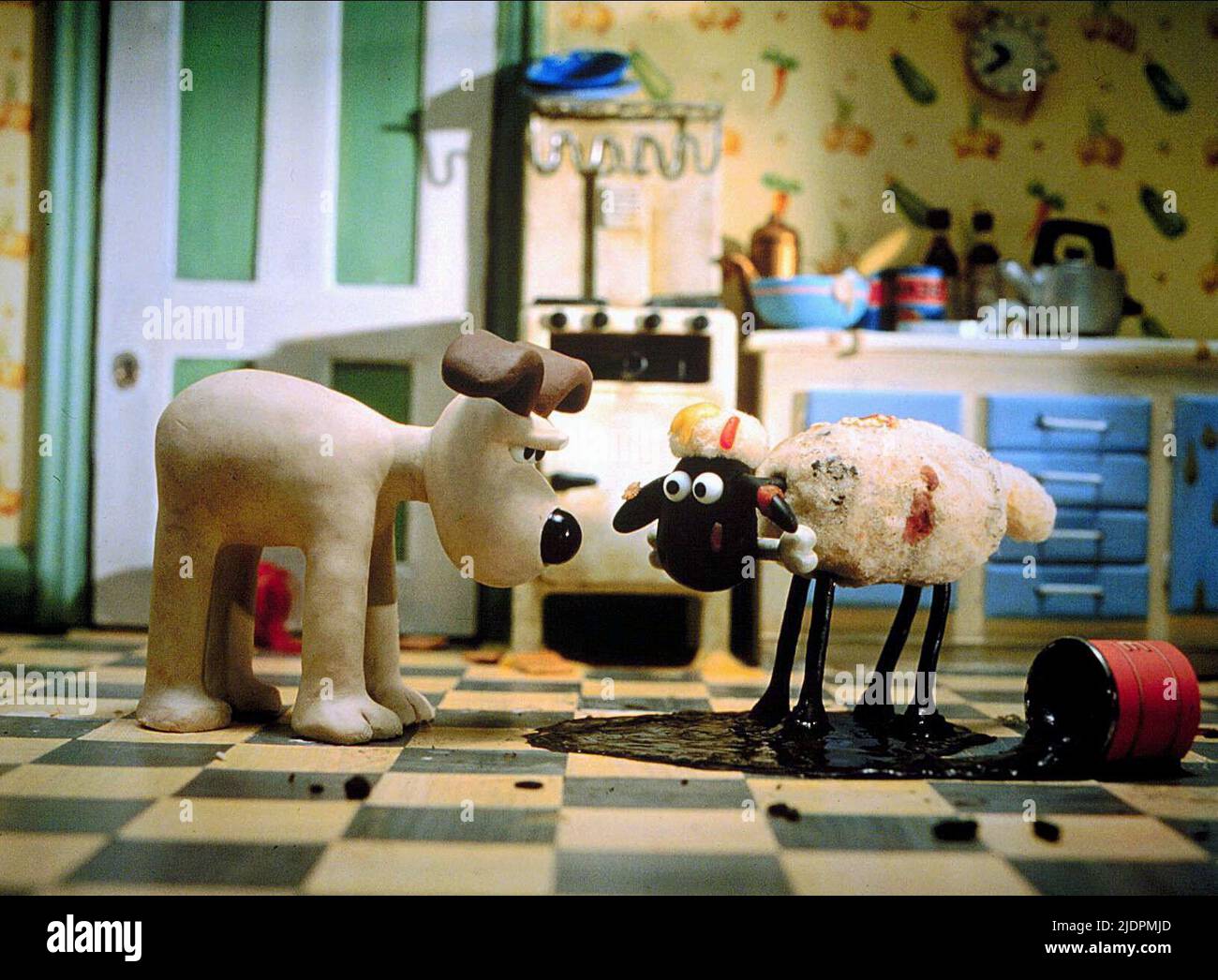 GROMIT SHAUN A CLOSE SHAVE 1995 Stock Photo Alamy