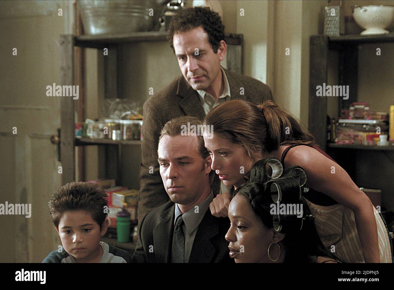 Thirteen ghosts shannon elizabeth 2001 hi-res stock photography and ...