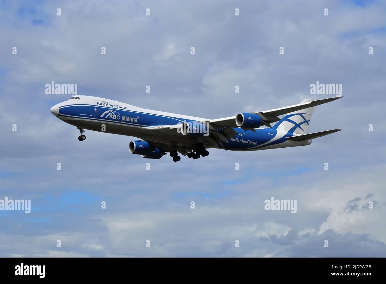 Cargo 747 hi-res stock photography and images - Alamy