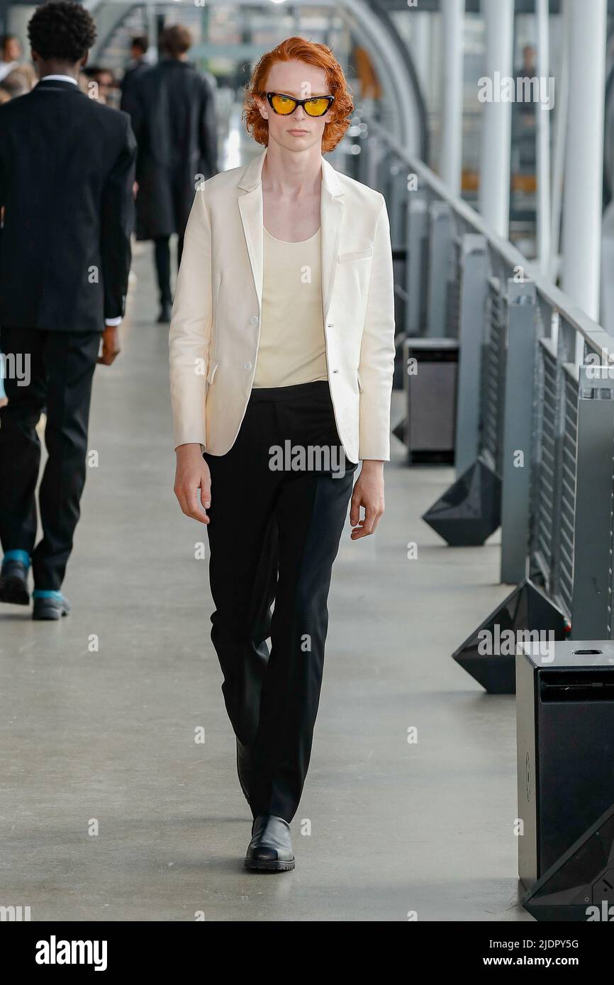 JOHN ELLIOTT SS23 runway during Paris Fashion Week on June 2022 - Paris ...