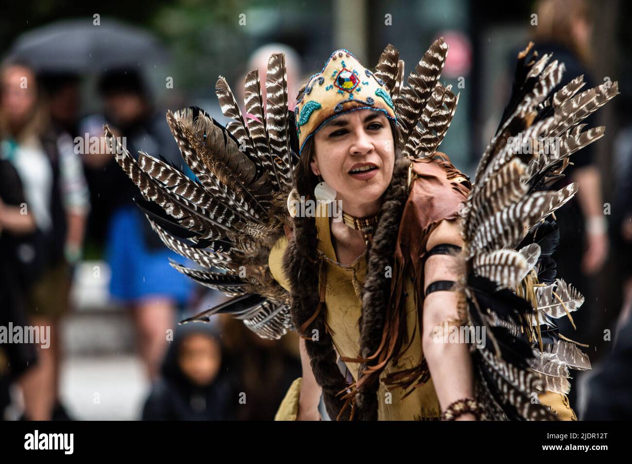 Native canadians in traditional dress hi-res stock photography and ...