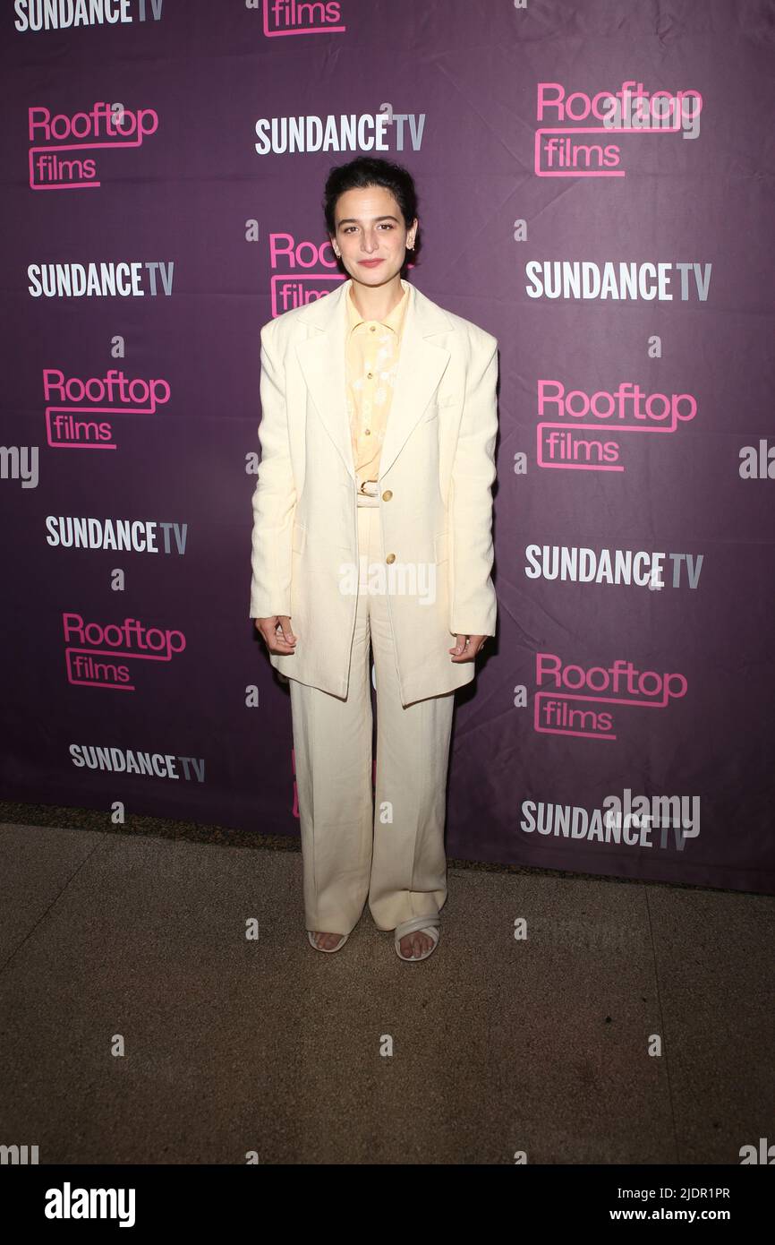 New York, United States. 22nd June, 2022. Jenny Slate attends Rooftop ...