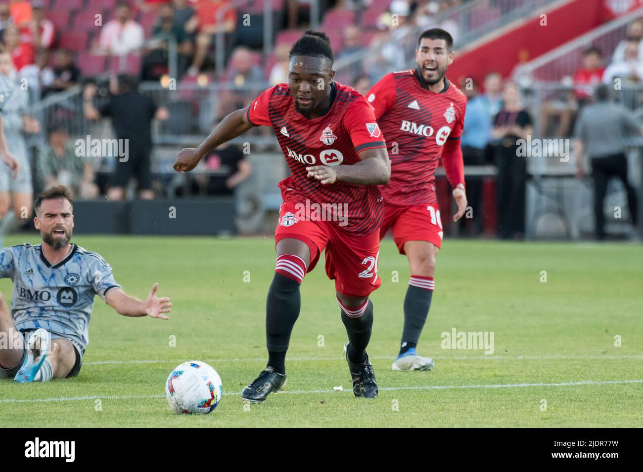 Ayo Akinola (20) of Toronto seen in action during the Canadian ...
