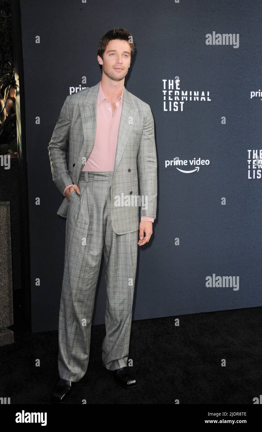 Patrick schwarzenegger 2022 hi-res stock photography and images - Alamy