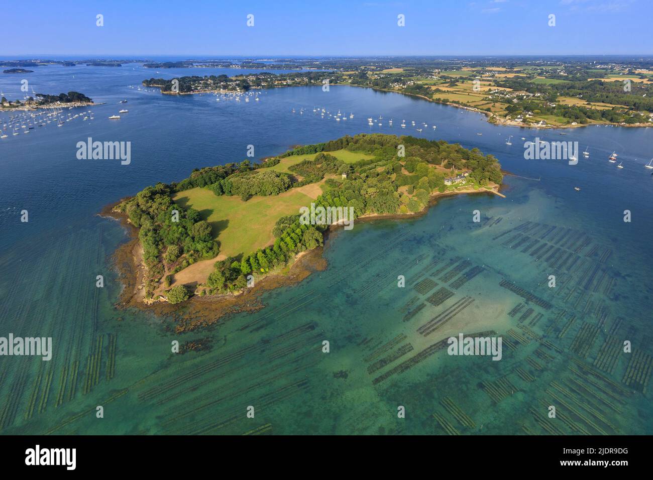 Irus island hi-res stock photography and images - Alamy