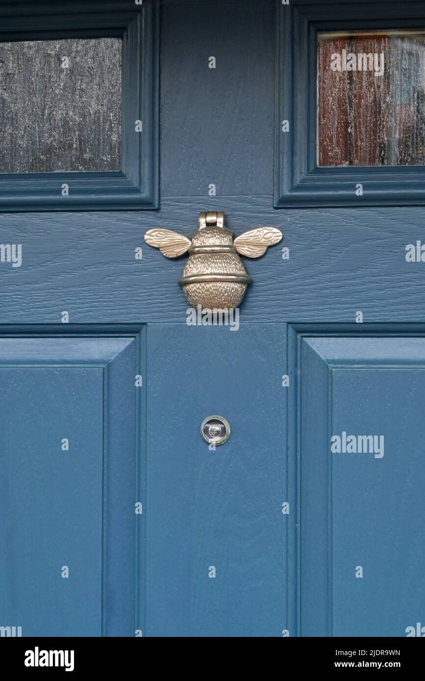 bumble bee door knocker Stock Photo - Alamy