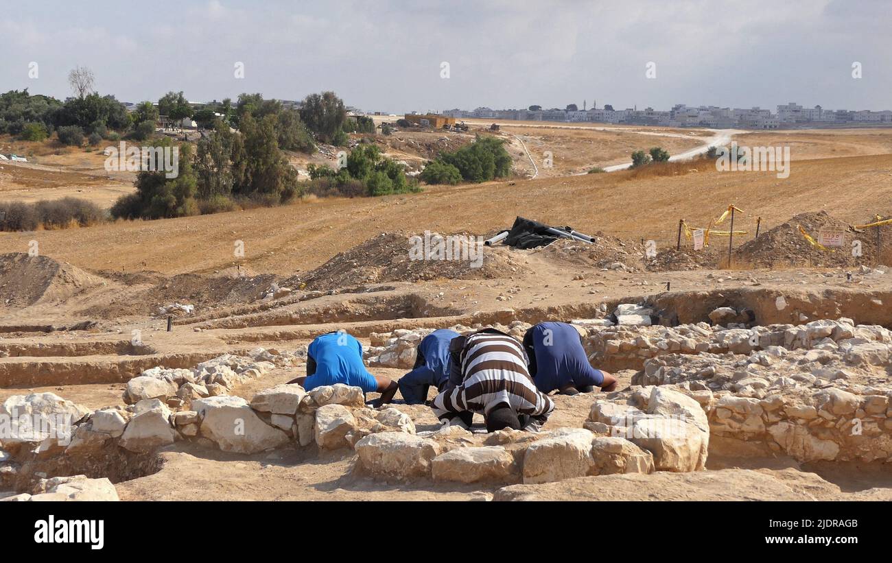 Ancient mosque israel’s negev desert hi-res stock photography and ...